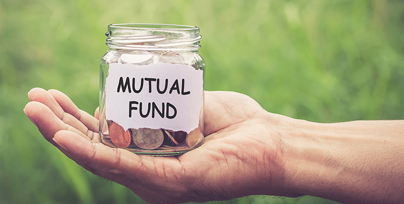 Top 3 Differences Between Mutual Fund and SIP | Axis Bank